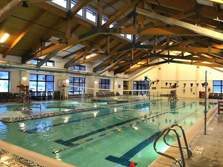 6 Reasons to Use a Vacation Rental in Sunriver Oregon - Thrifty NW Mom