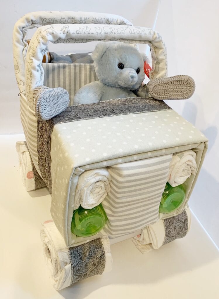 How To Make A Diaper Cake Or Diaper Jeep Cake - Cute for Baby Showers ...