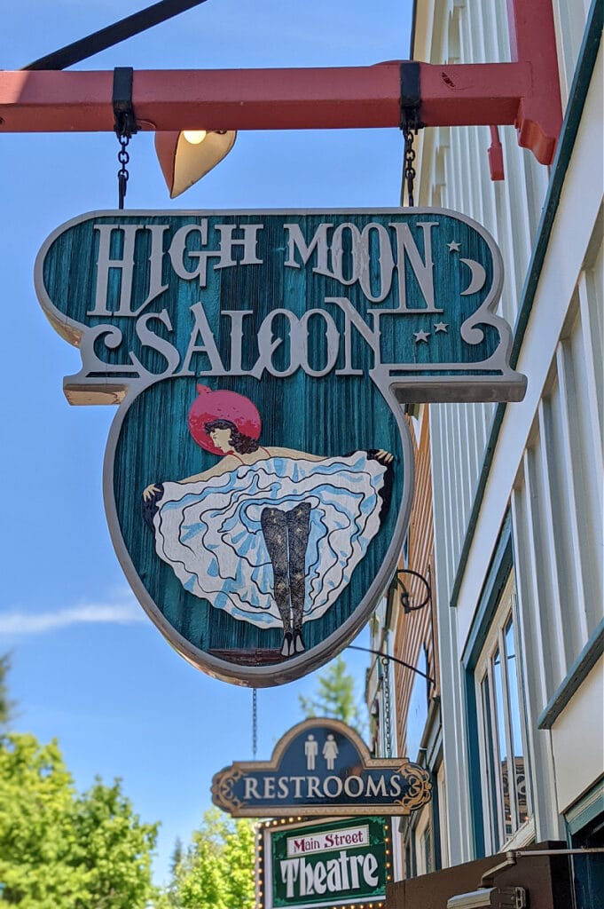 10 Affordable Eats & Drinks at Silverwood - Thrifty NW Mom