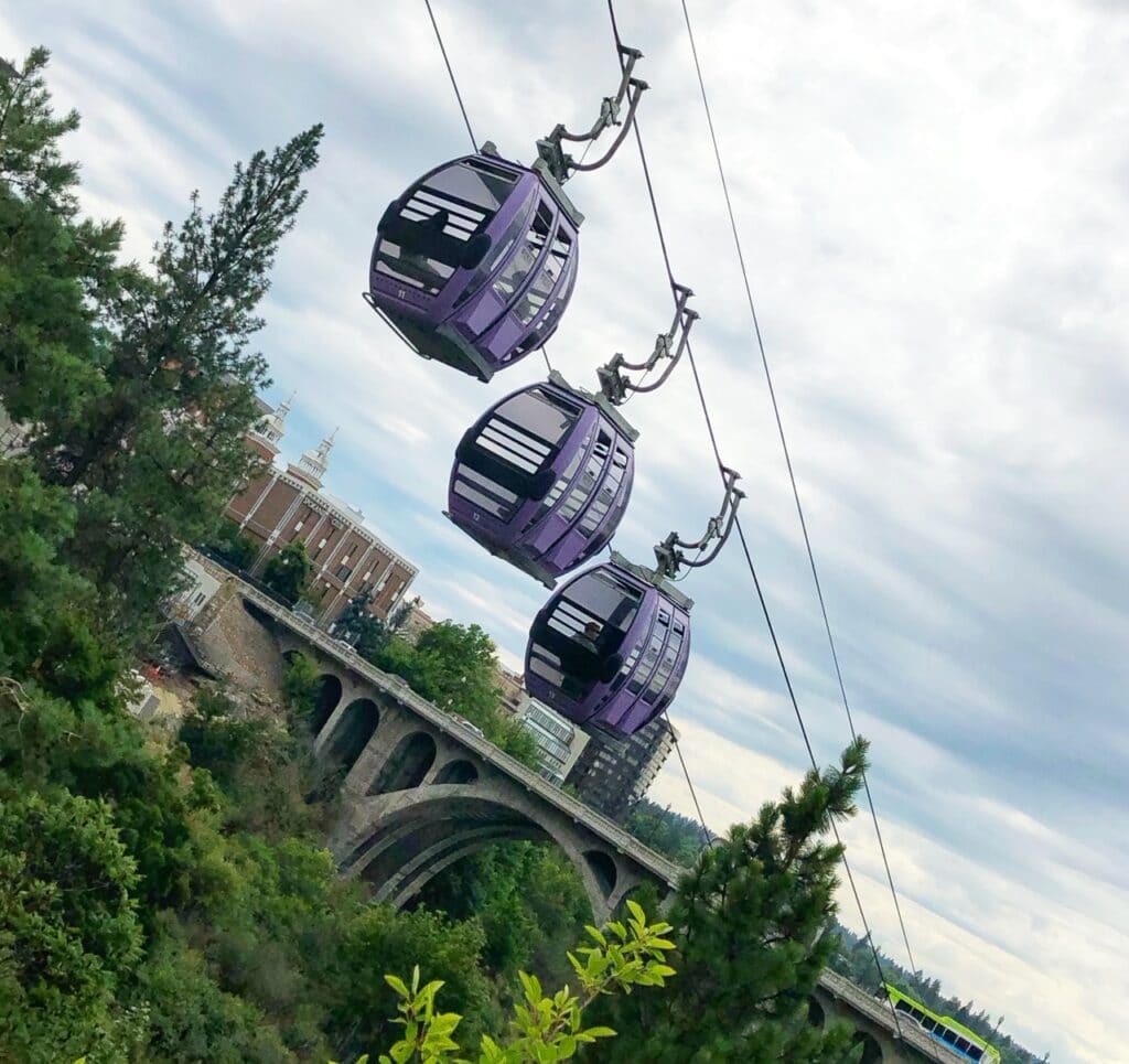 Gondola Rides in the Northwest & A Few Just Beyond! - Thrifty NW Mom