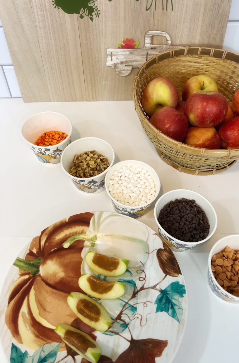 Simple Ideas For Fall Themed Caramel Apple Bars - Thrifty NW Mom