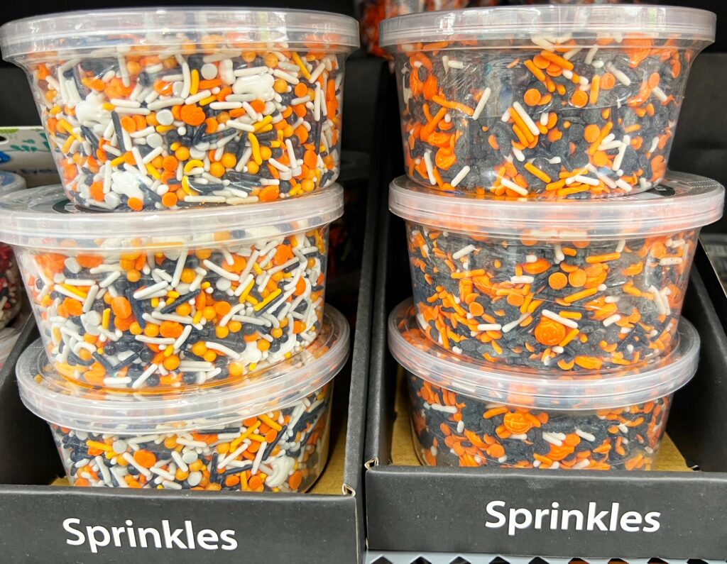 Simple Ideas For Fall Themed Caramel Apple Bars - Thrifty NW Mom